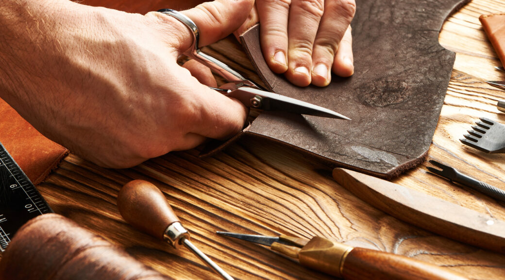 Historie kožené výroby – Dárky